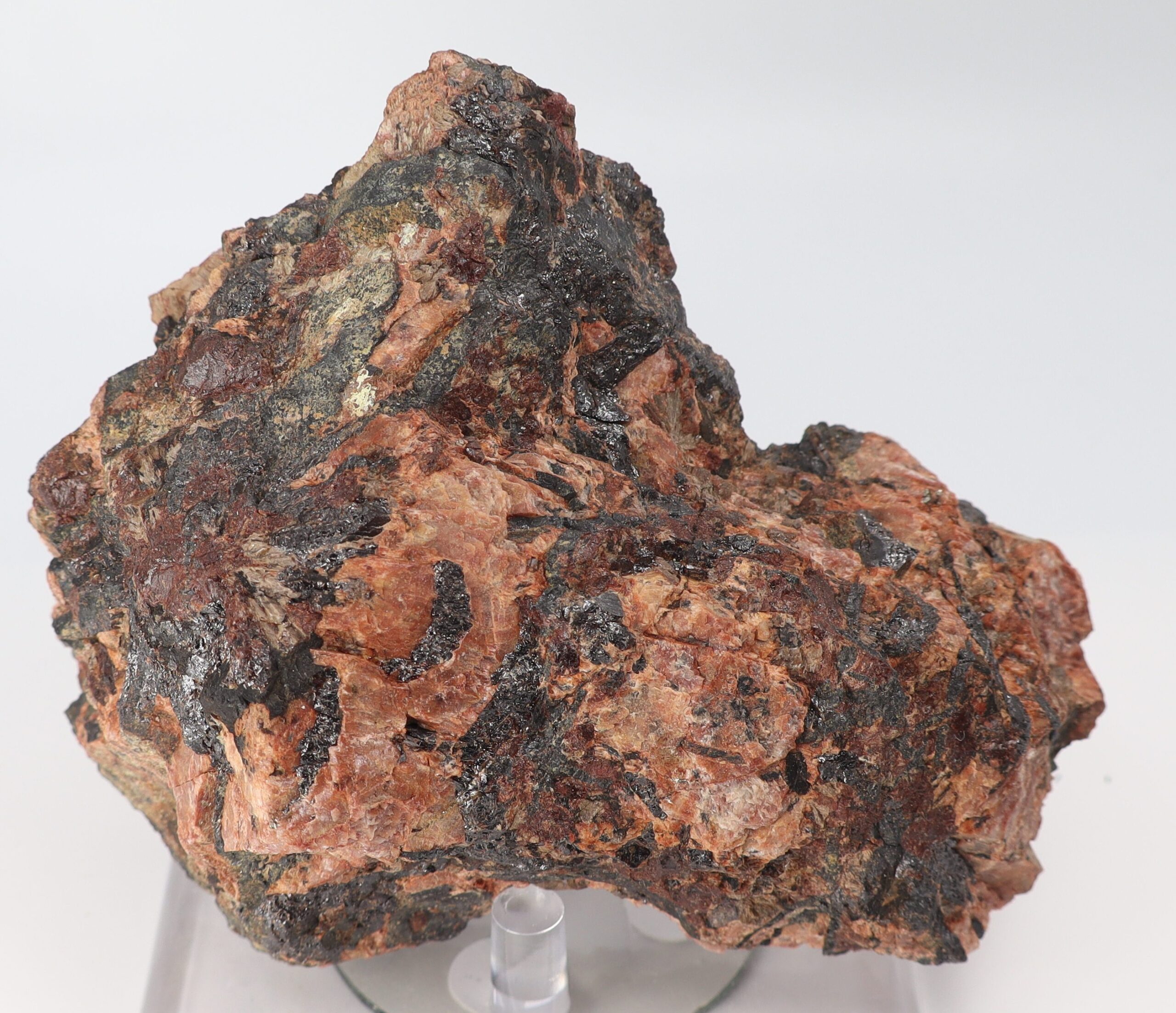 Euxenite-(Y), Allanite-(Ce), Perthite: Beryl Pit, Quadville, Renfrew ...