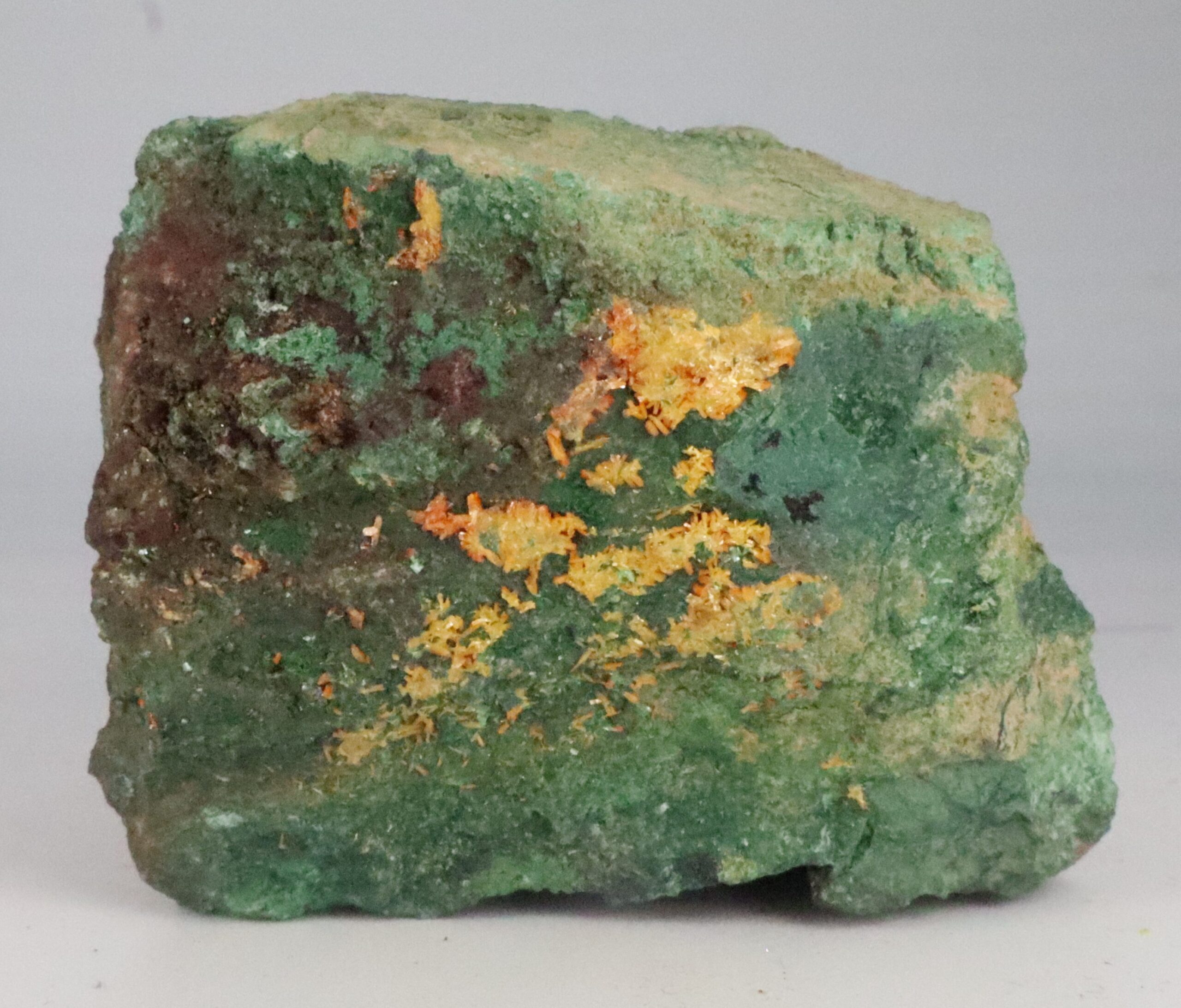 Kasolite, Metatorbernite, Malachite: Musonoi Mine, Kolwezi, Mutshatsha ...
