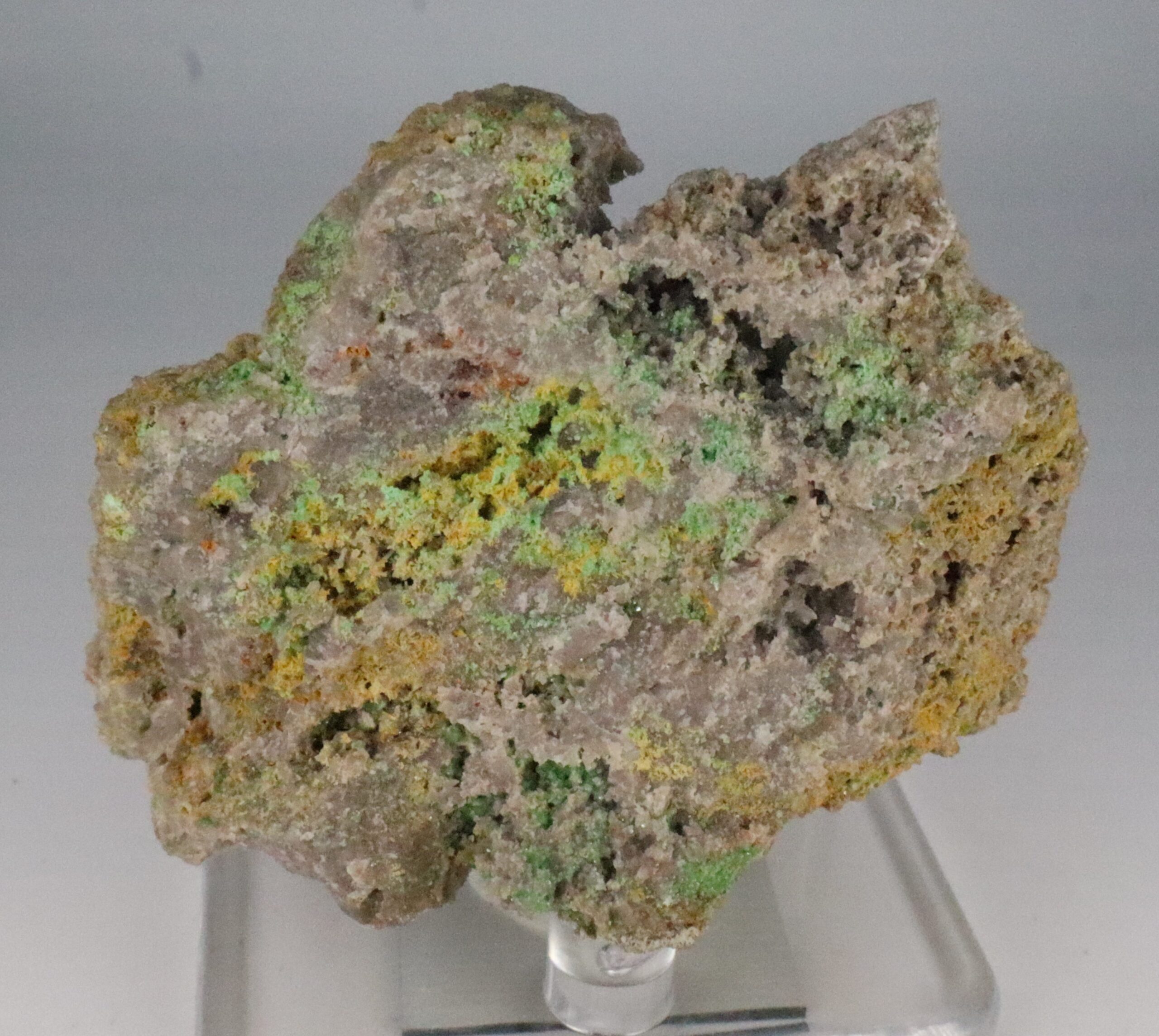 Dumontite, Metatorbernite: Shinkolobwe Mine, Shinkolobwe, Kambove ...