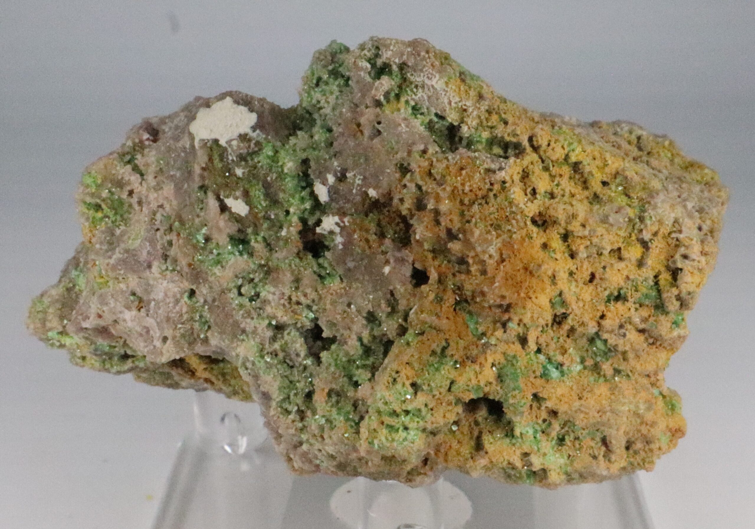 Dumontite, Metatorbernite: Shinkolobwe Mine, Shinkolobwe, Kambove ...