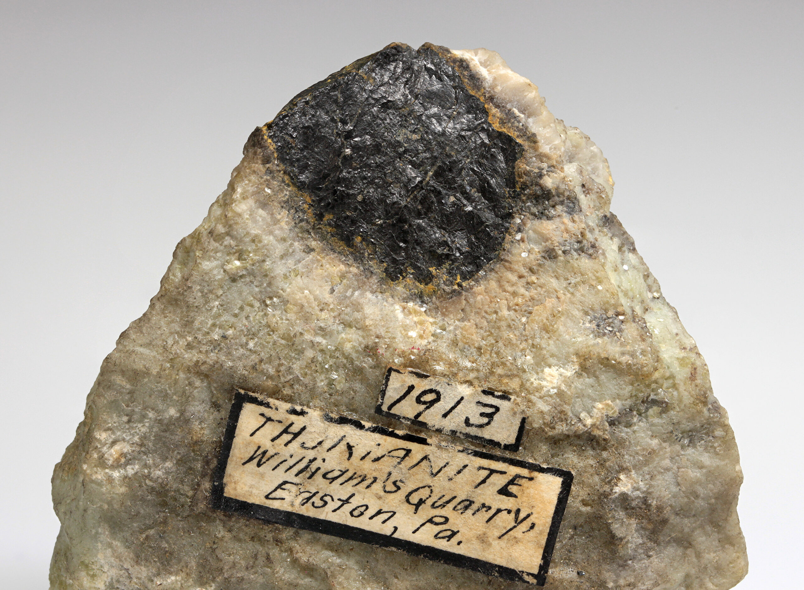 Thorian Uraninite, Thorogummite , Serpentine Subgroup, Talc: Sherrer ...