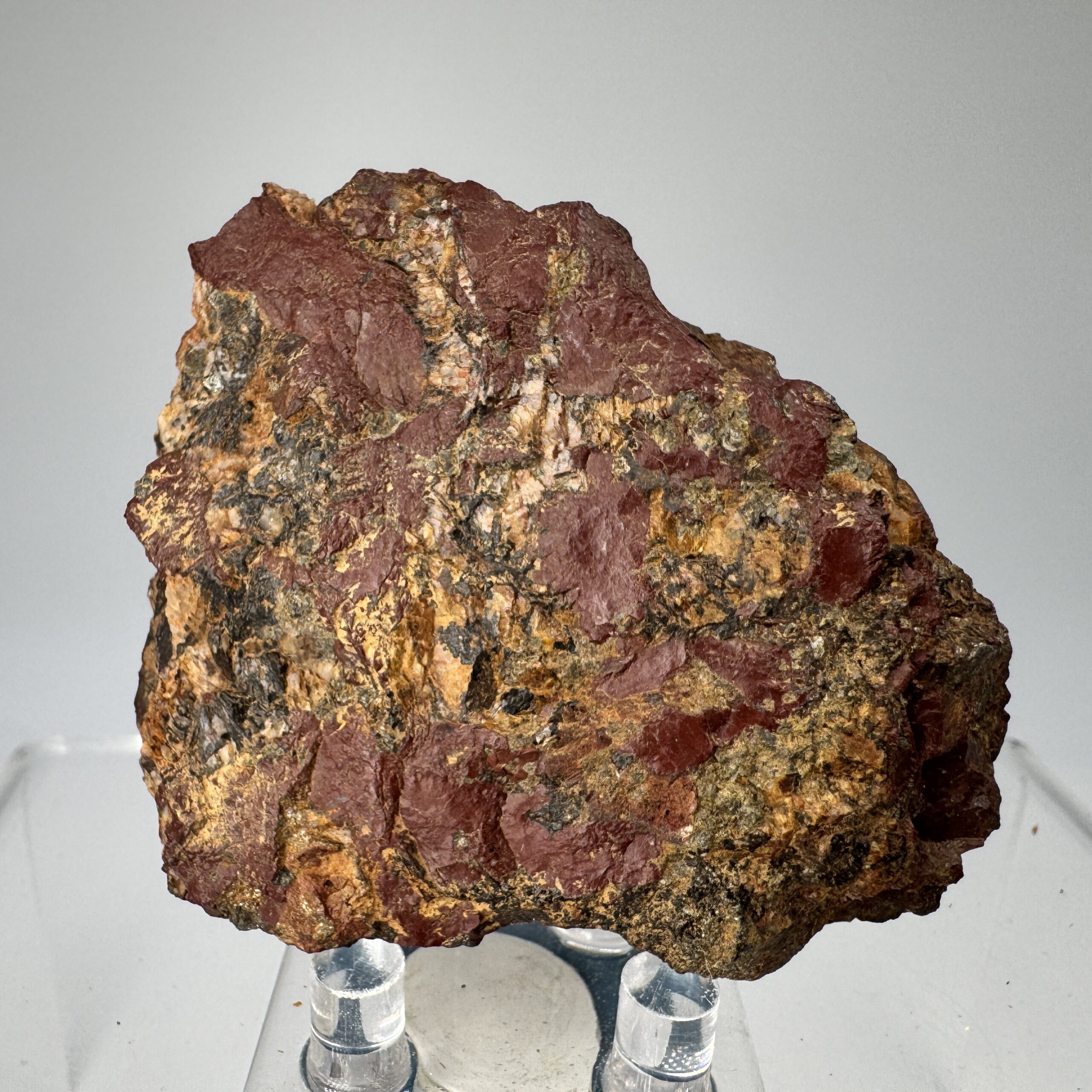 Thorite-(Fe): St Peters Dome Pegmatite District, Cheyenne Mining ...