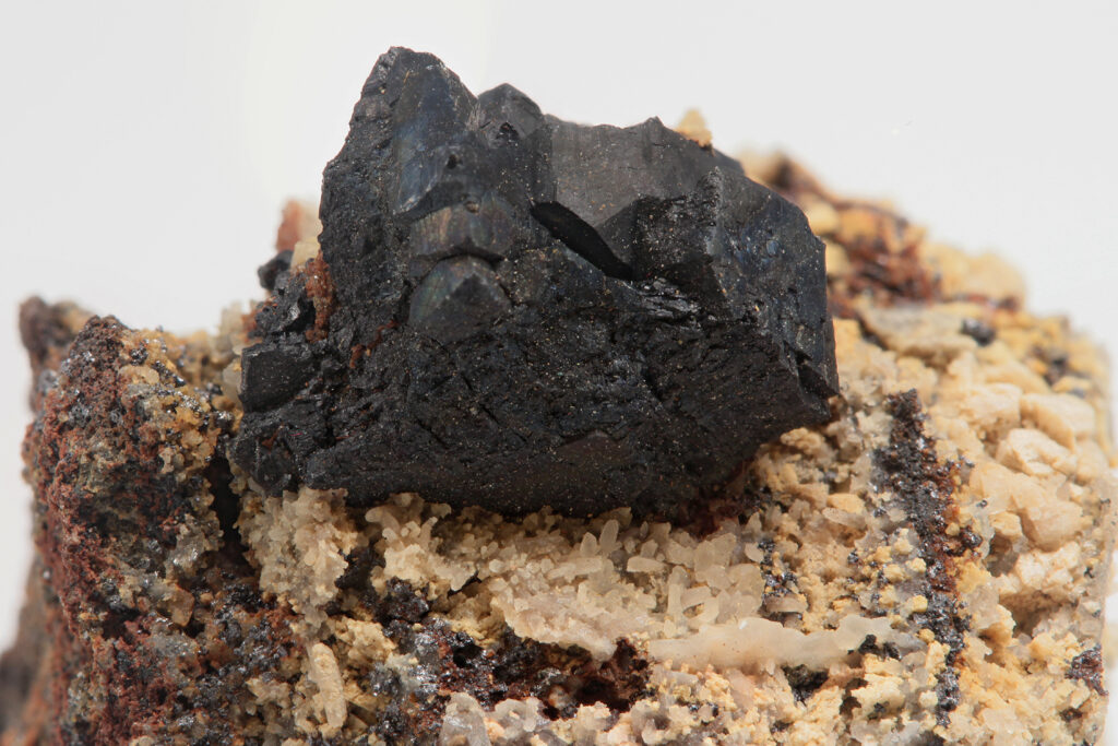 Uraninite, Cattierite, Dolomite: Shinkolobwe Mine, Shinkolobwe, Kambove ...