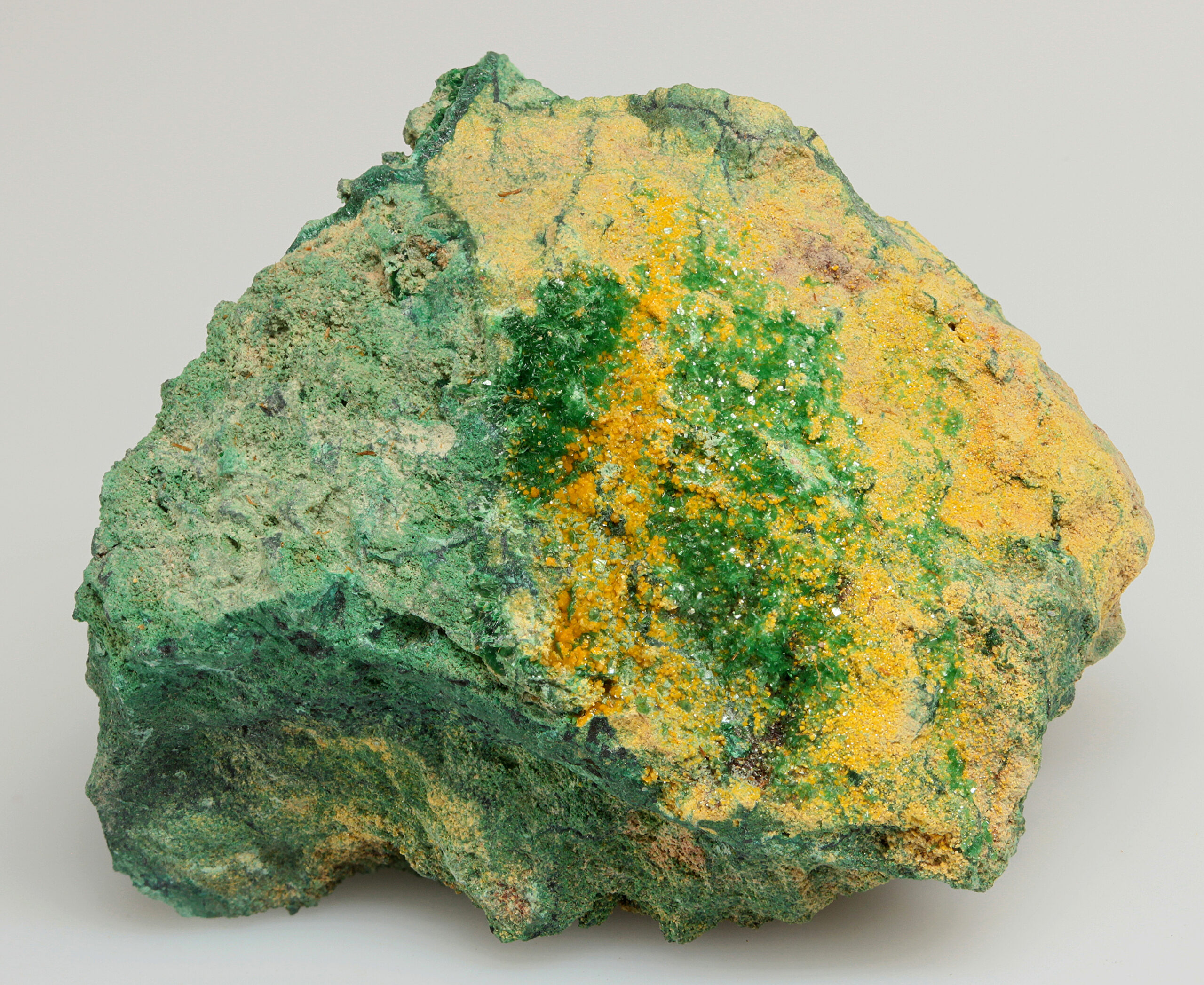 Kasolite, Metatorbernite, Malachite, Digenite: Musonoi Mine, Kolwezi ...
