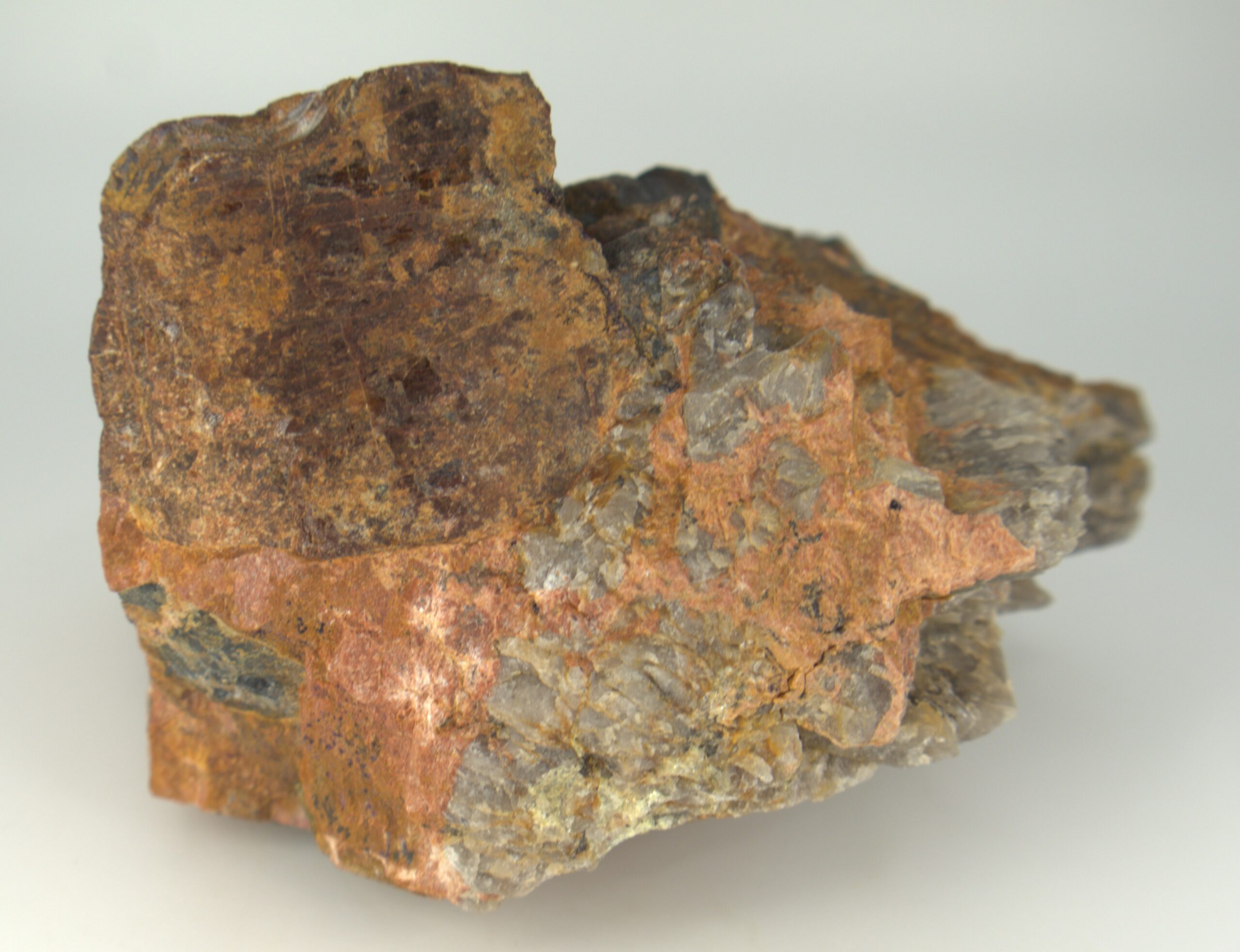 Monazite-(Ce), Ilmenorutile: McGuire Pegmatite, Wellington Lake, Park ...
