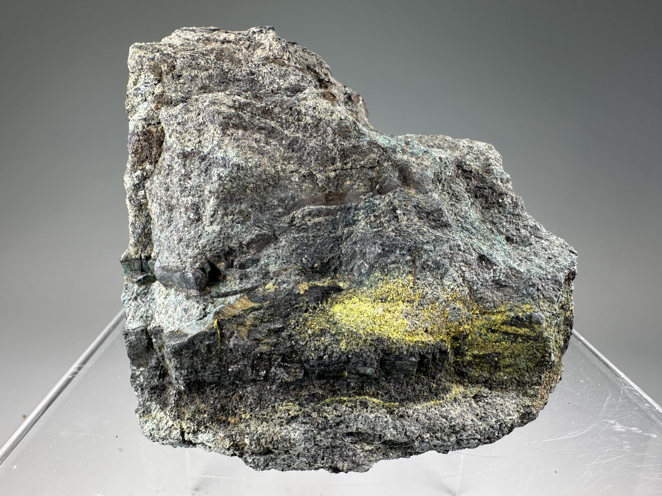 Uraninite, Zippeite, Uranopilite: Happy Jack Mine, White Canyon Mining ...