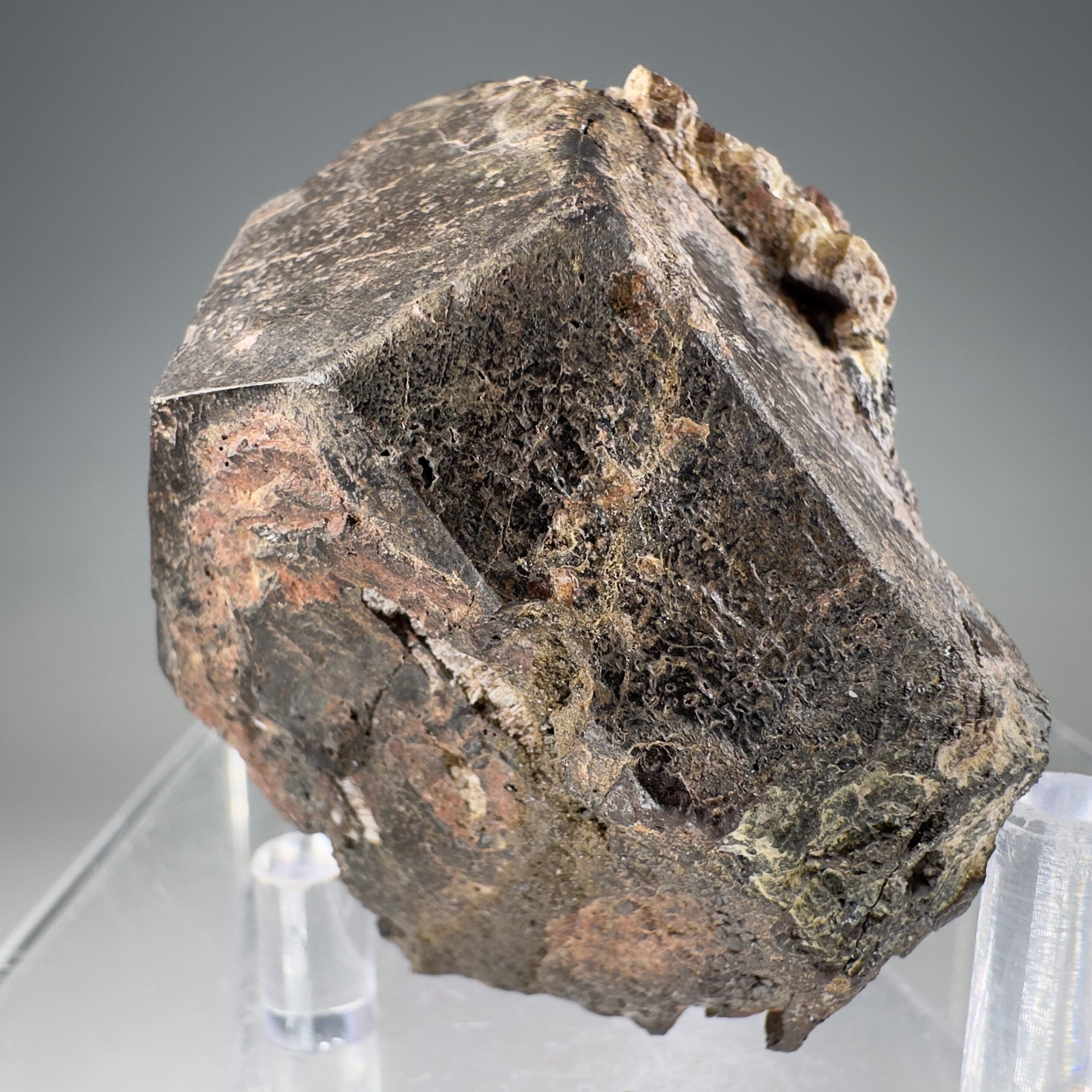 “Betafite” (Uranopyrochlore): Silver Crater Mine, Faraday Township ...