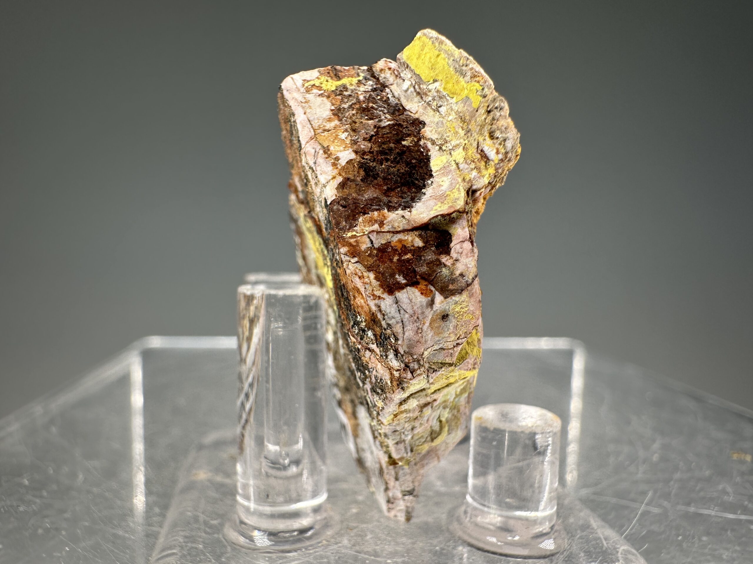 Phuralumite, Threadgoldite, Kobokoboite: Kobokobo pegmatite, Mwenga ...