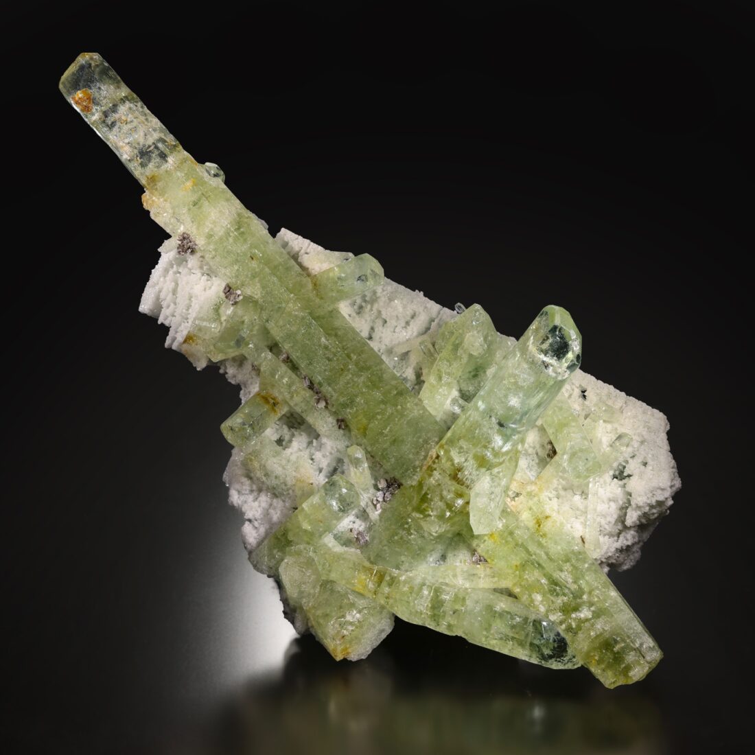 Beryl var. Heliodor, Microcline: Padre Paraíso District, Minas Gerais ...